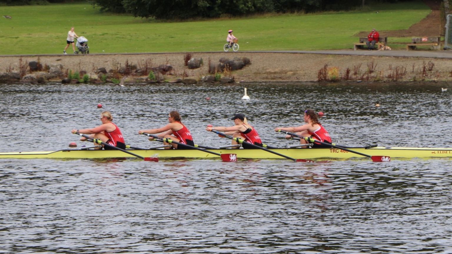 Welsh rowers shine in Strathclyde - BBC Sport