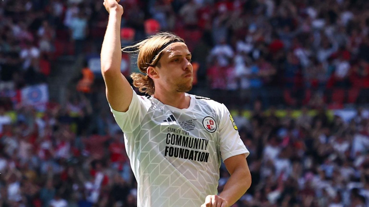 Crawley Town beat Crewe Alexandra to win promotion to League One - BBC ...