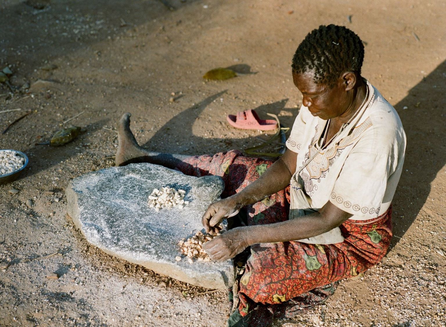 Running with the Hadza - the race celebrating a way of life - BBC Sport