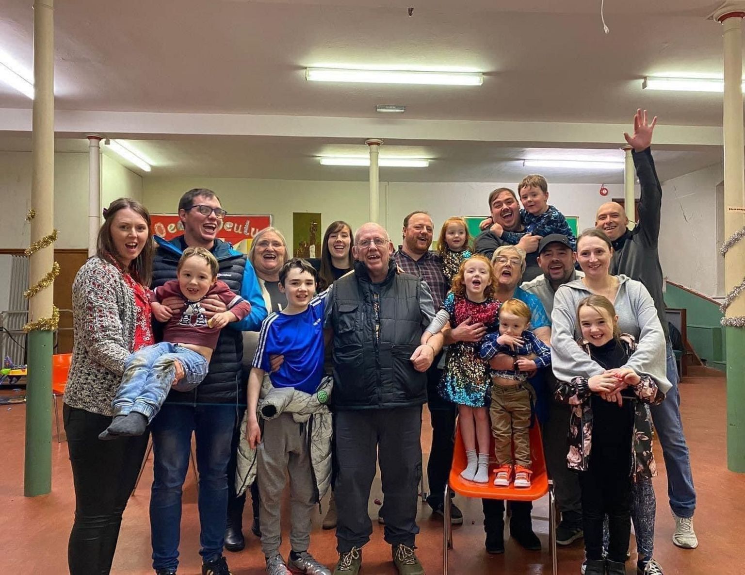 Ateb y Galw: Y Parch Dylan Parry - BBC Cymru Fyw