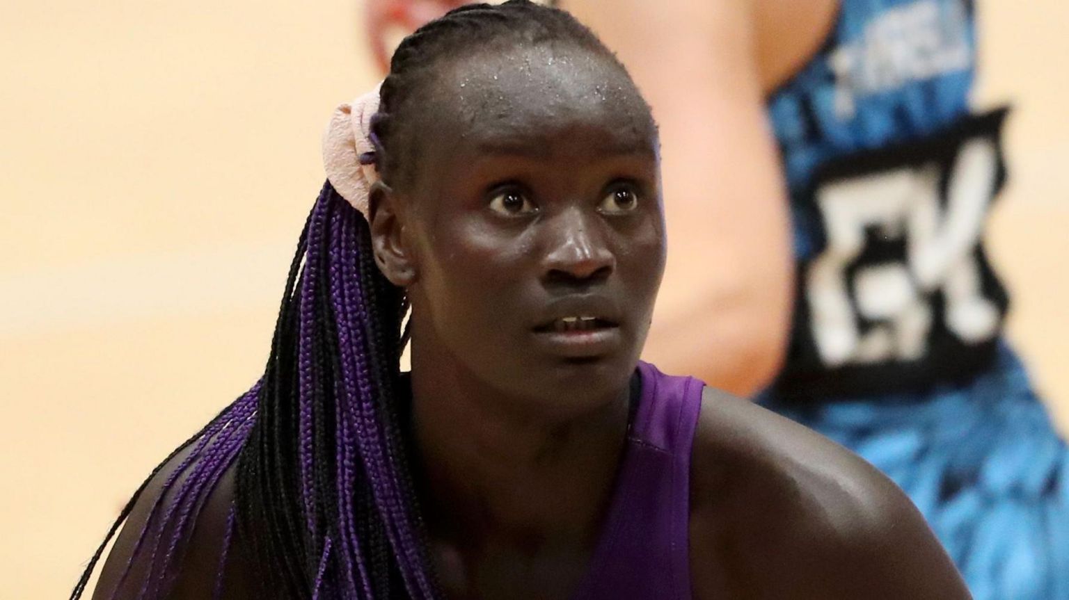 Netball Super League: Lightning beat Dragons to reach semi-finals - BBC ...