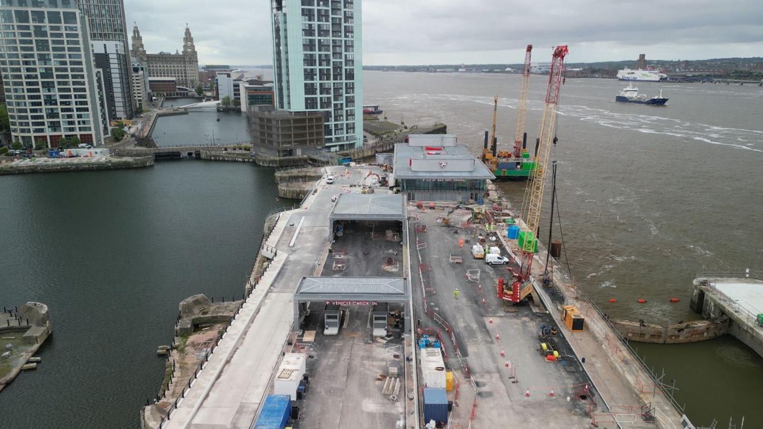 March 2024 target for new Manx ferry port opening in Liverpool - BBC News