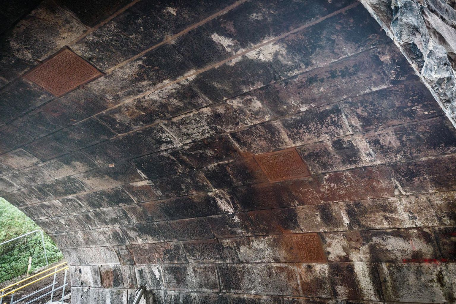 'Overloaded' Great Musgrave Bridge to open without weight limits - BBC News