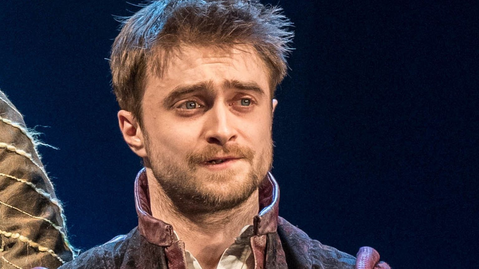 Daniel Radcliffe to play a fact-checker on Broadway - BBC News