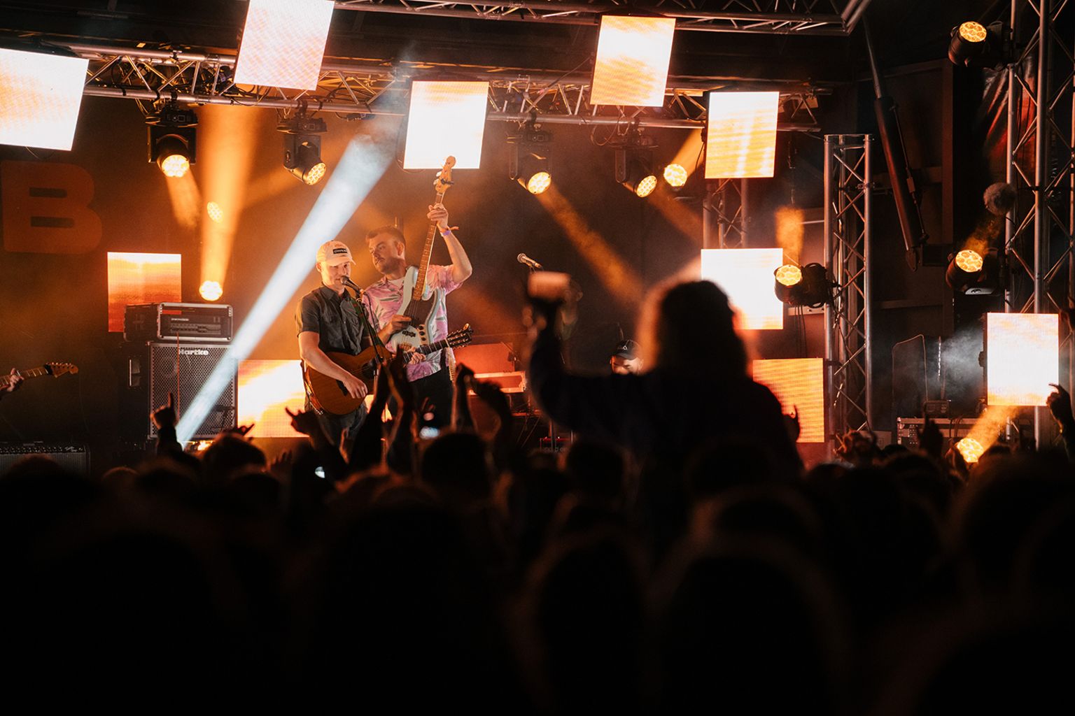 Haf boncyrs Bwncath - BBC Cymru Fyw