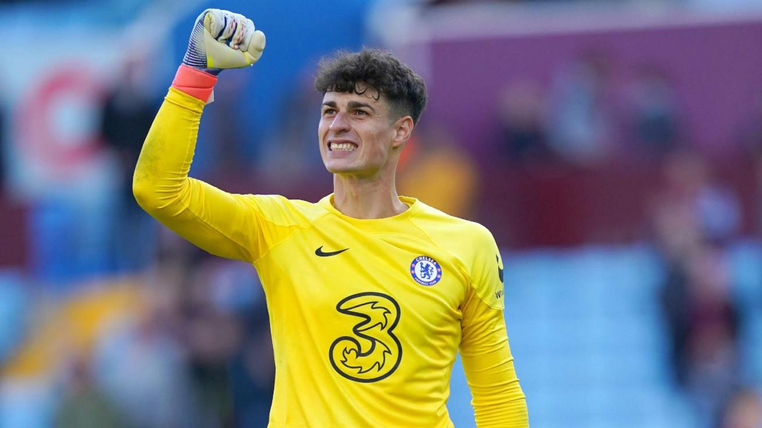Chelsea: K﻿epa 'rewarded' for his efforts - Potter - BBC Sport