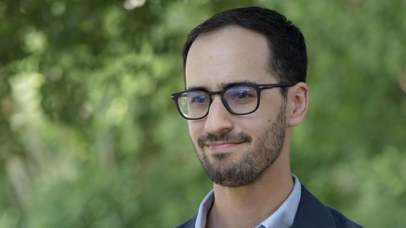 Will Biden's green jobs policy help him win votes? - BBC News