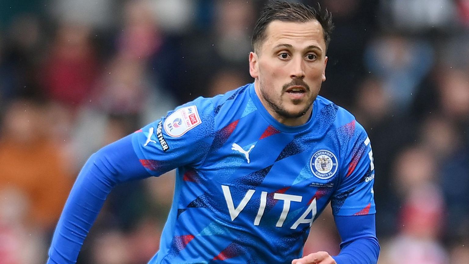 Antoni Sarcevic: Bradford City sign midfielder on two-year deal - BBC Sport