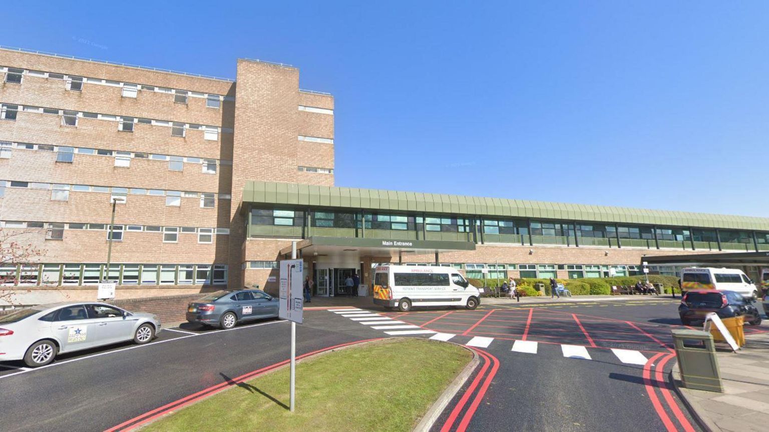 Hospital shortage dangers highlighted by Newcastle coroner - BBC News