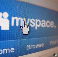 MySpace launches streaming service - BBC News