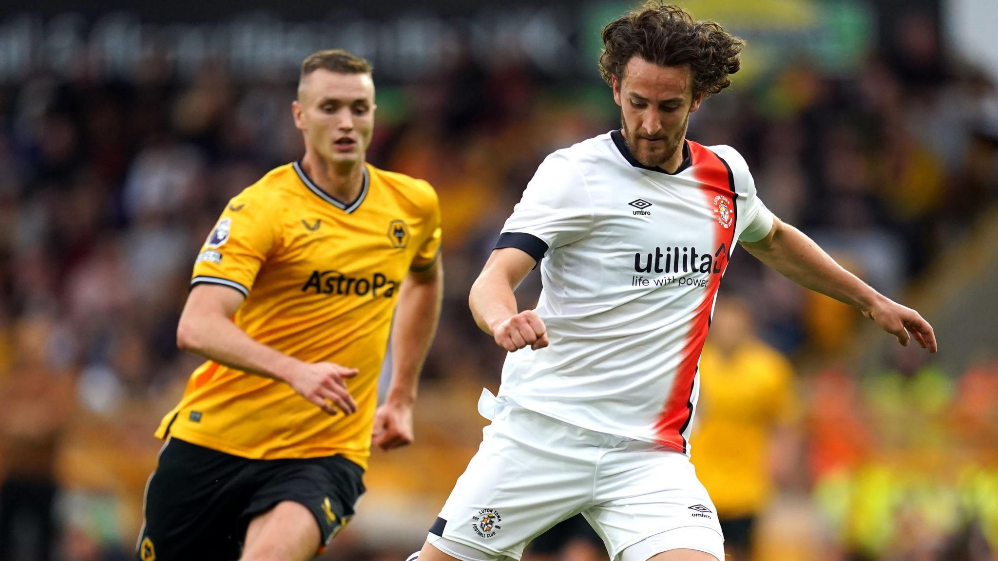 Luton Town: Tom Lockyer confirmed as captain - BBC Sport