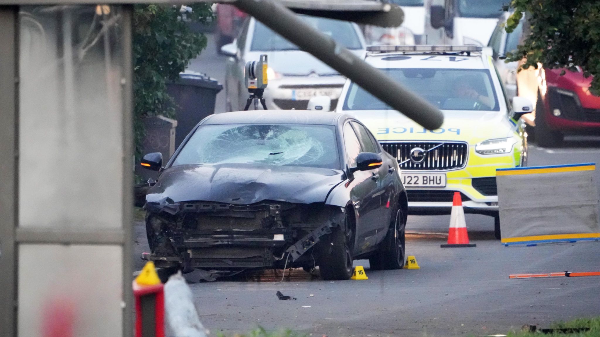 Brighton: Arrest after car crashes into man at bus stop - BBC News