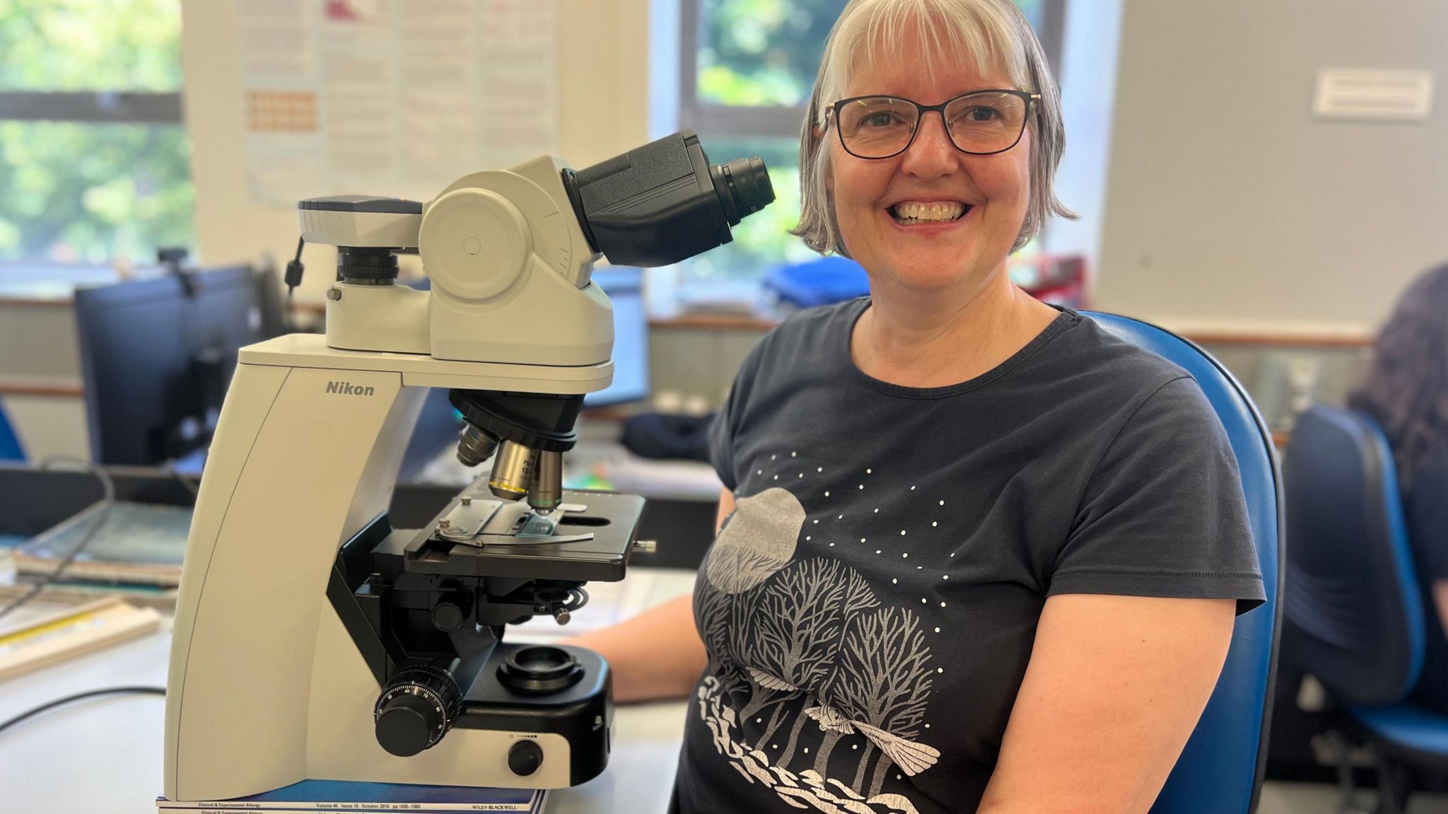 New sensor monitoring Leicester's pollen count in real time - BBC News