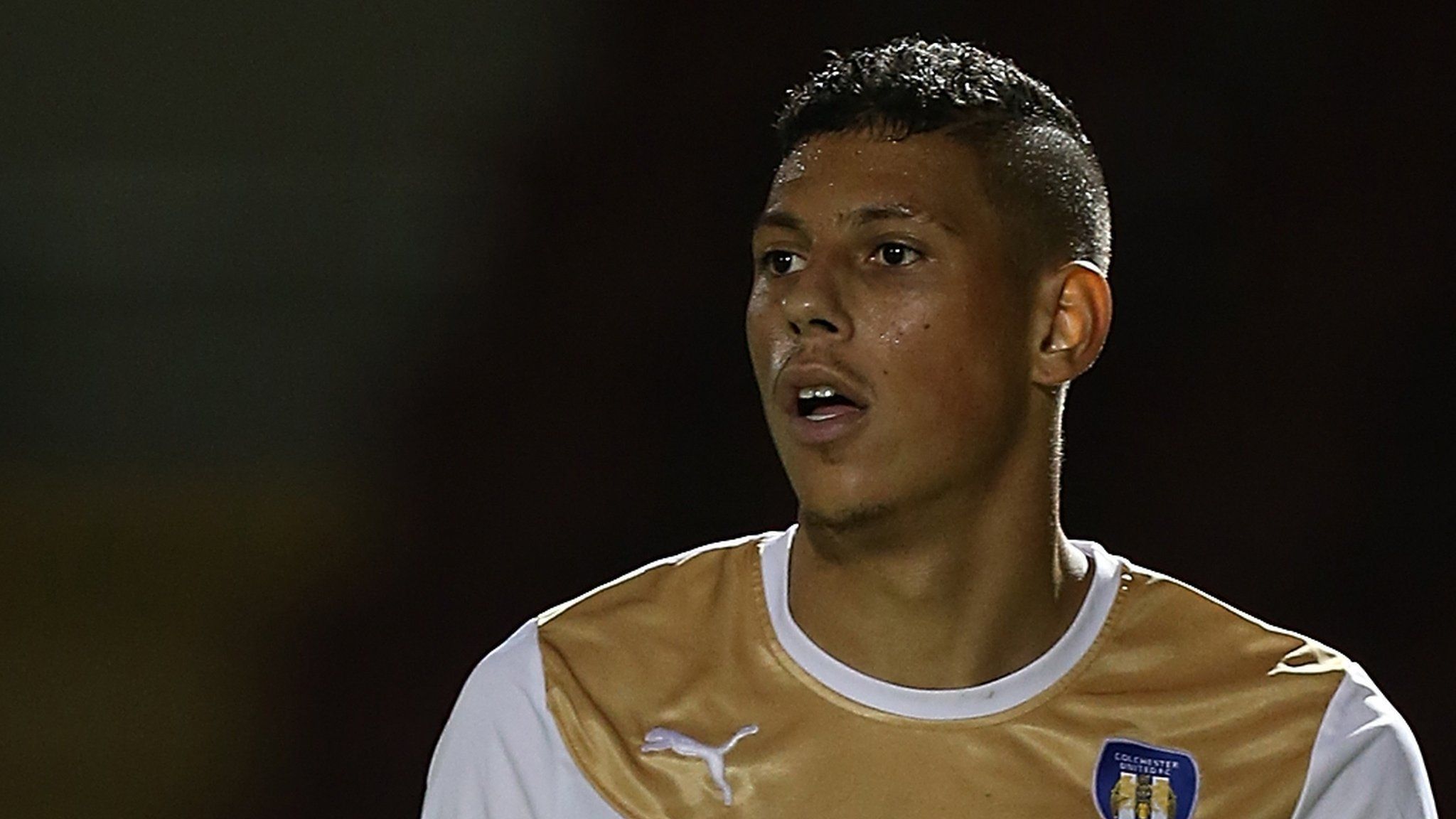 Matthew Briggs: Chesterfield sign free agent defender on short-term ...