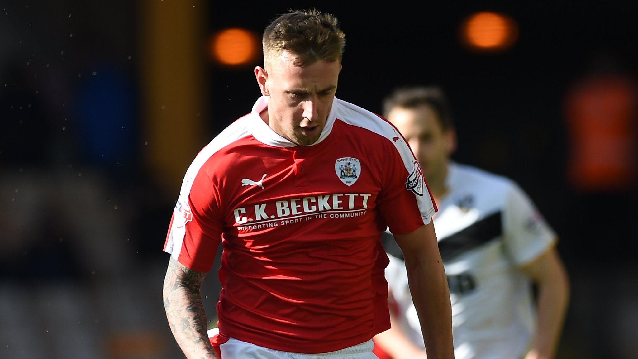 Shaun Tuton: Barnsley striker joins National League side Barrow on loan ...