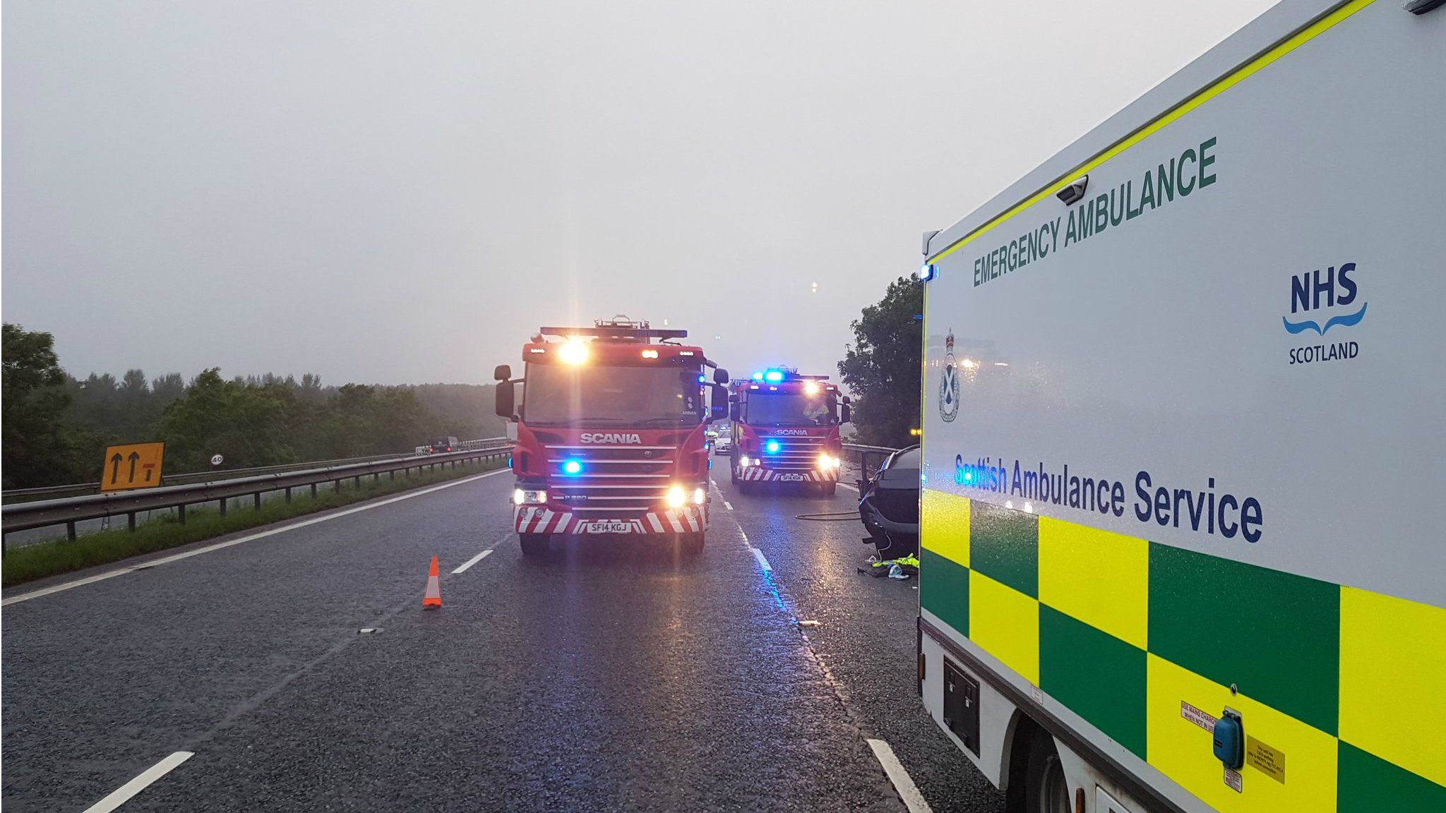 Police identify Rosyth man killed in crash near Lockerbie - BBC News