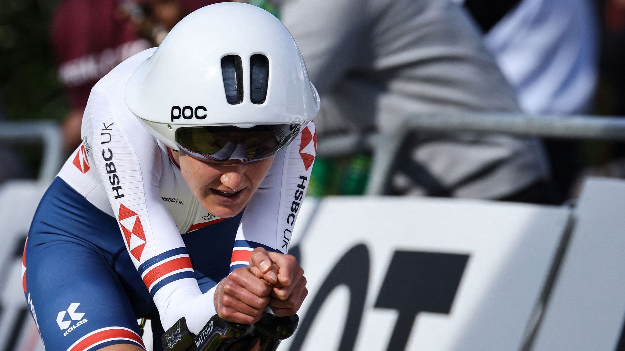 Women's Tour: Mark Cavendish champions female bike racing - BBC News