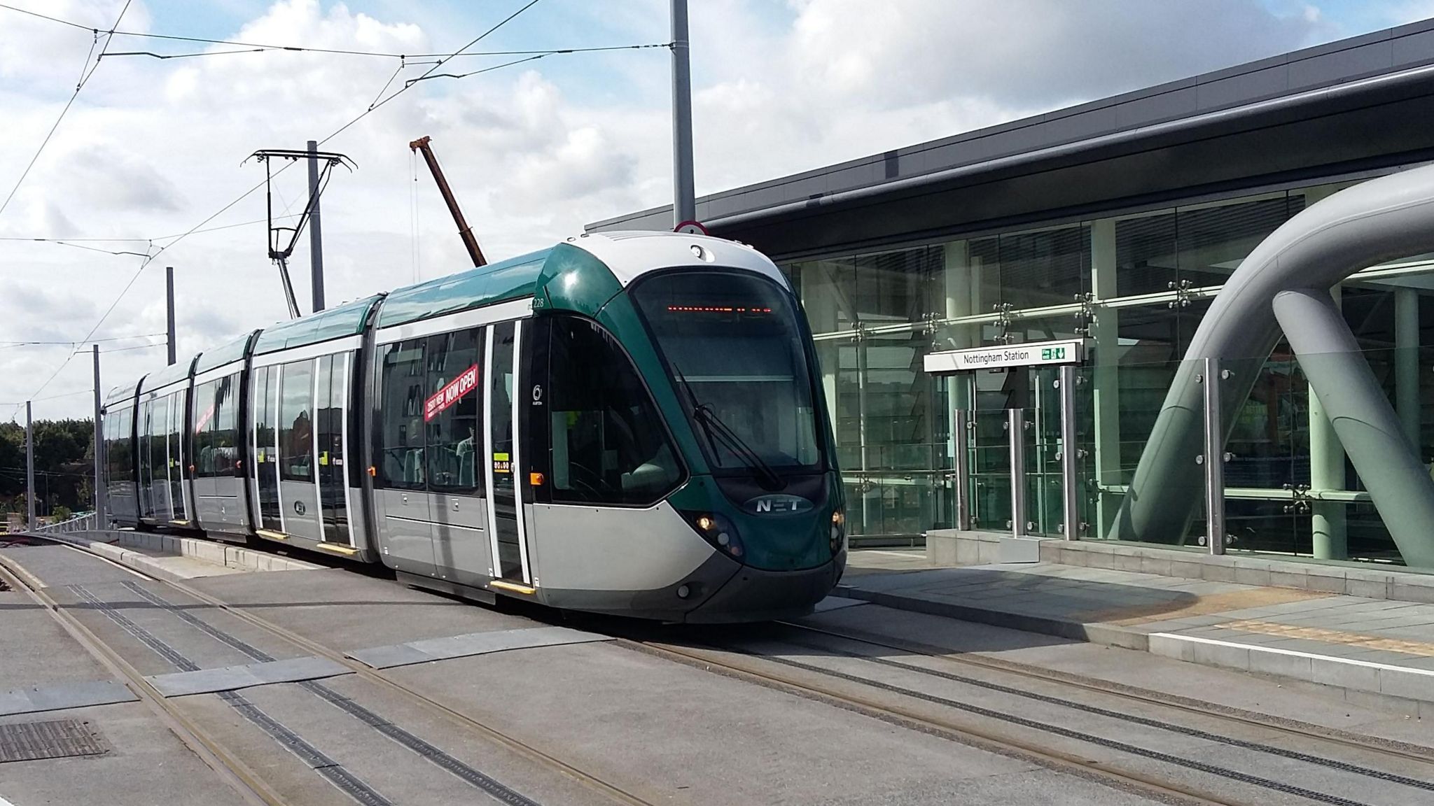 Plans for more early and late trams in Nottingham - BBC News