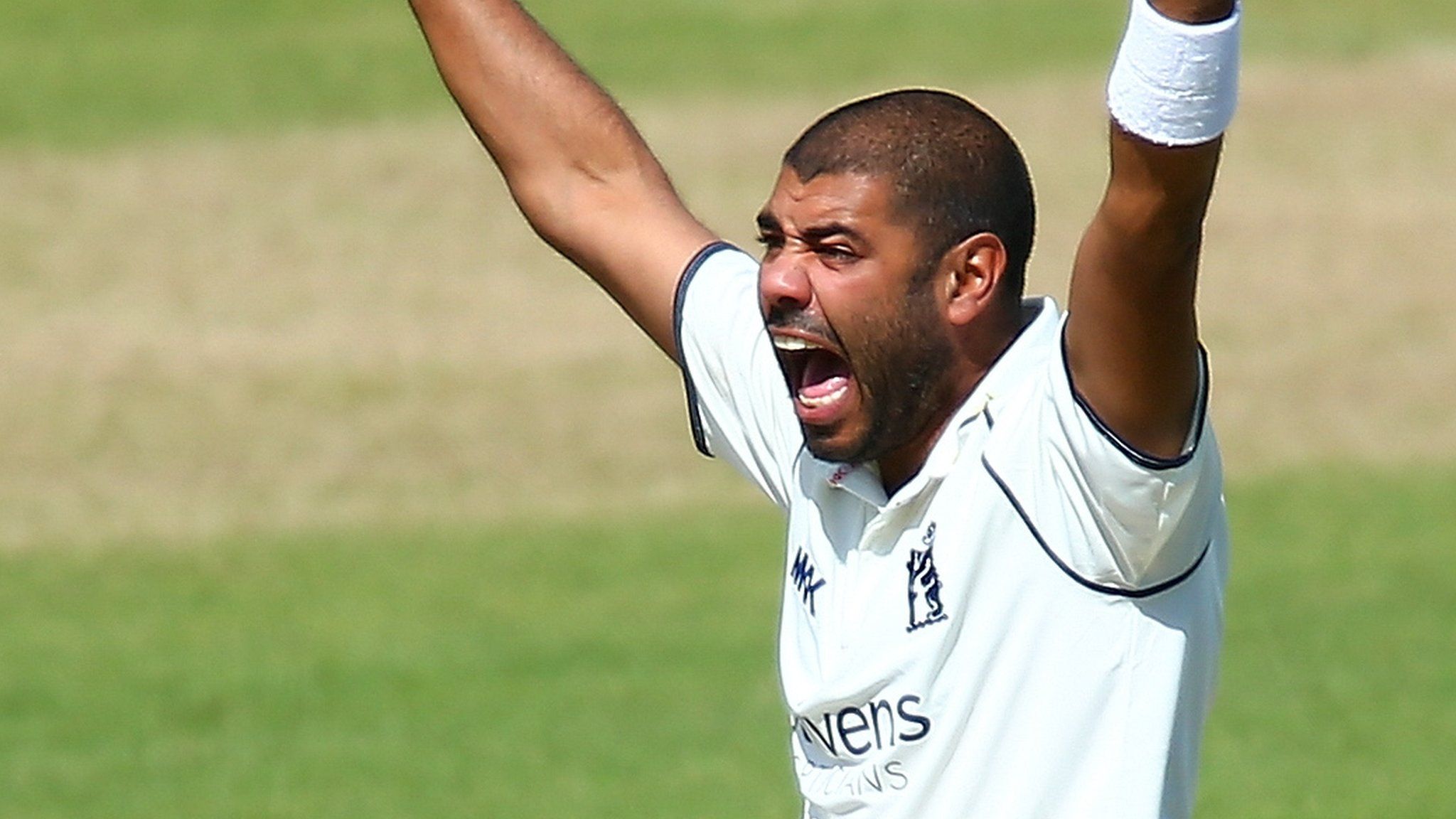 Jeetan Patel: Warwickshire name spinner as Championship and One-Day Cup ...