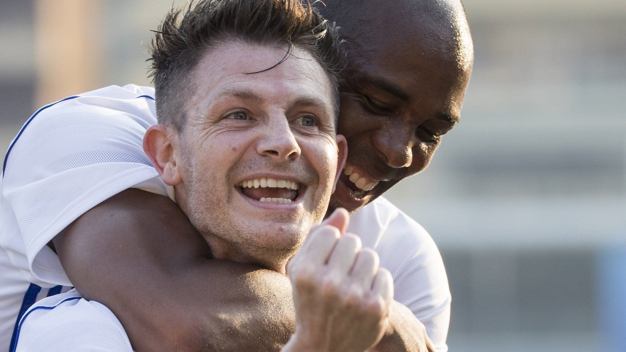 '27 years older than the defenders': Jamie Cureton brings himself on ...