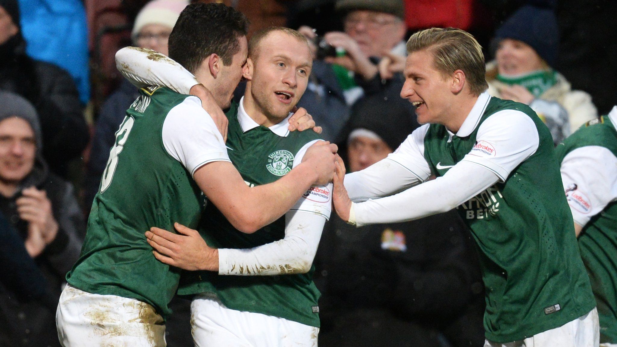 Hibernian 2-1 St Johnstone - BBC Sport