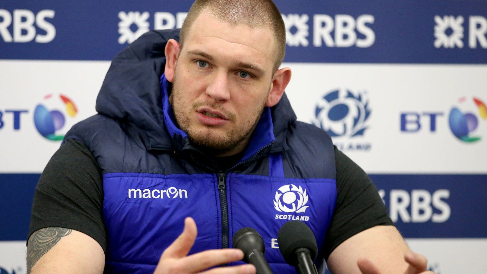 Six Nations 2017: Jonny Gray - Scotland's unassuming hero - BBC Sport