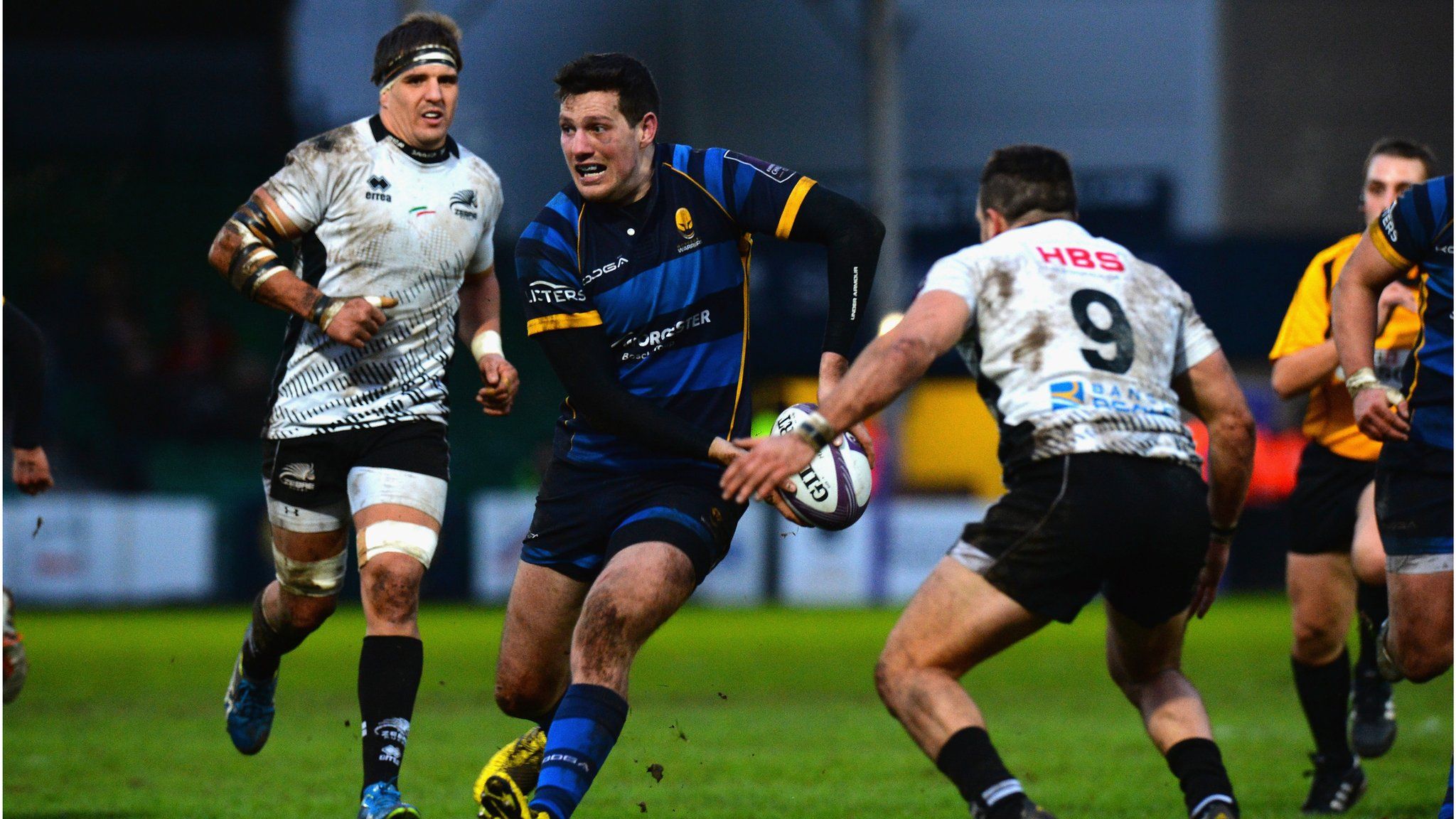 Andy Symons: Gloucester sign Worcester centre after London Irish U-turn ...