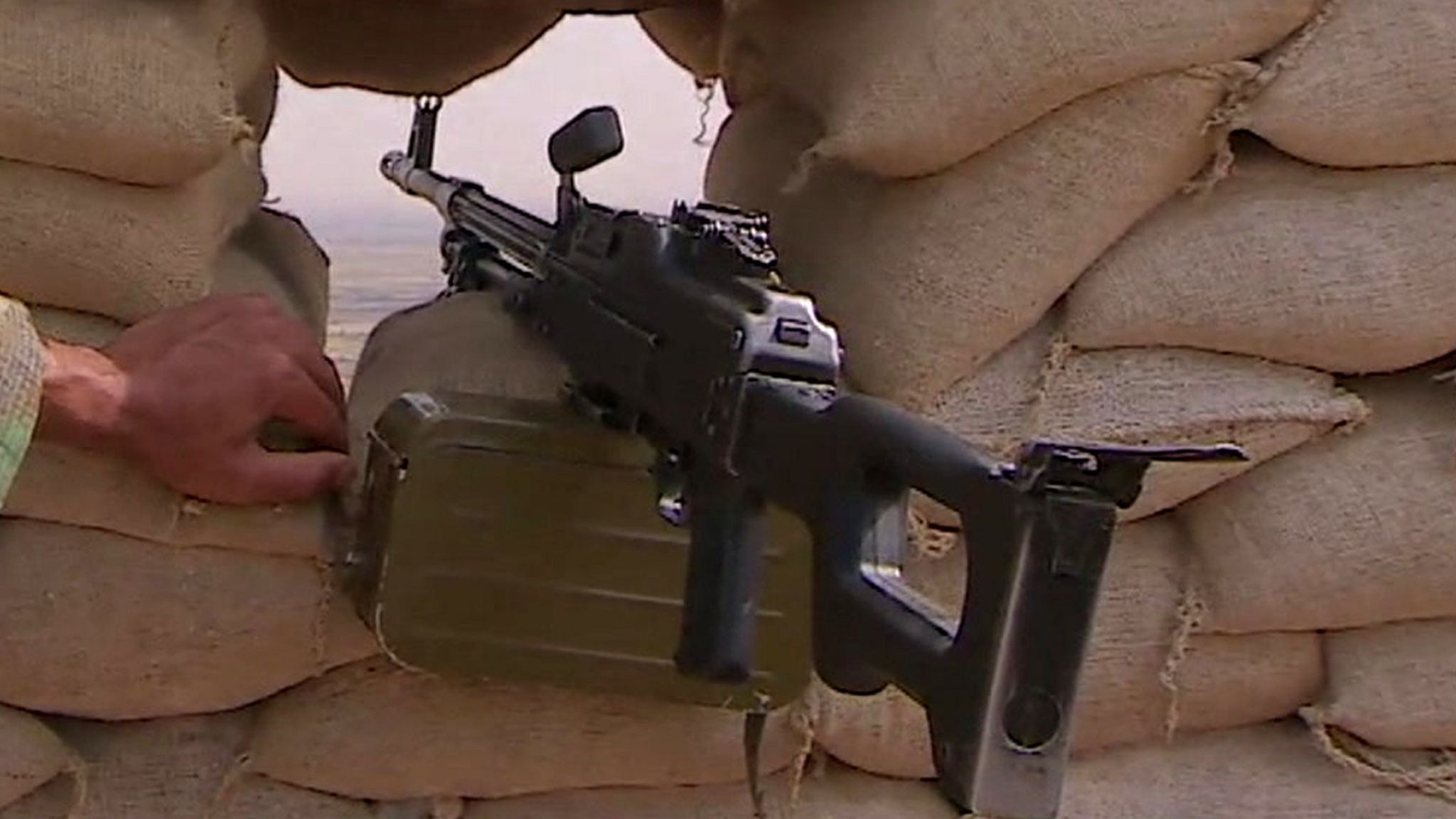 Iraqi Christians celebrate Christmas in Irbil - BBC News