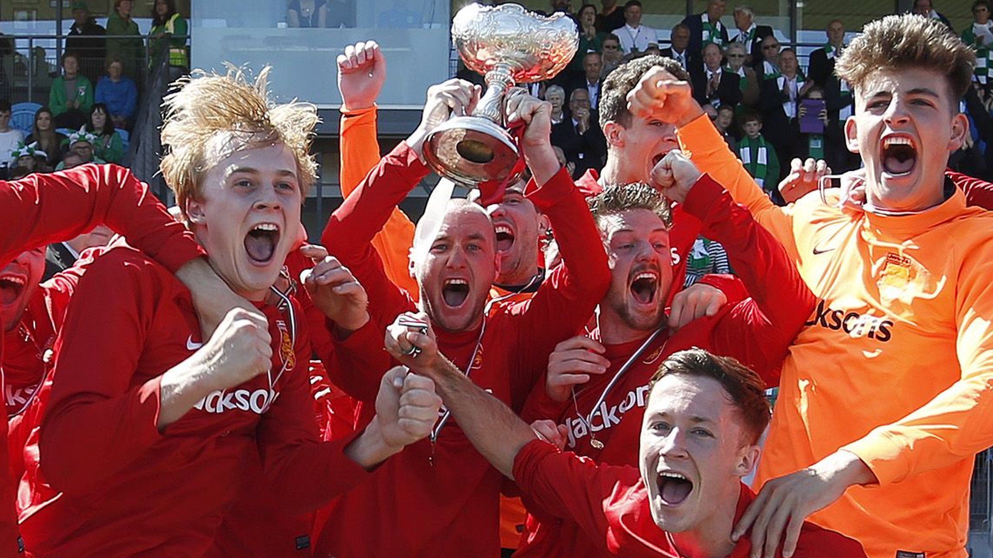 Seb Skillen: Guernsey FC midfielder determined to "step up" - BBC Sport