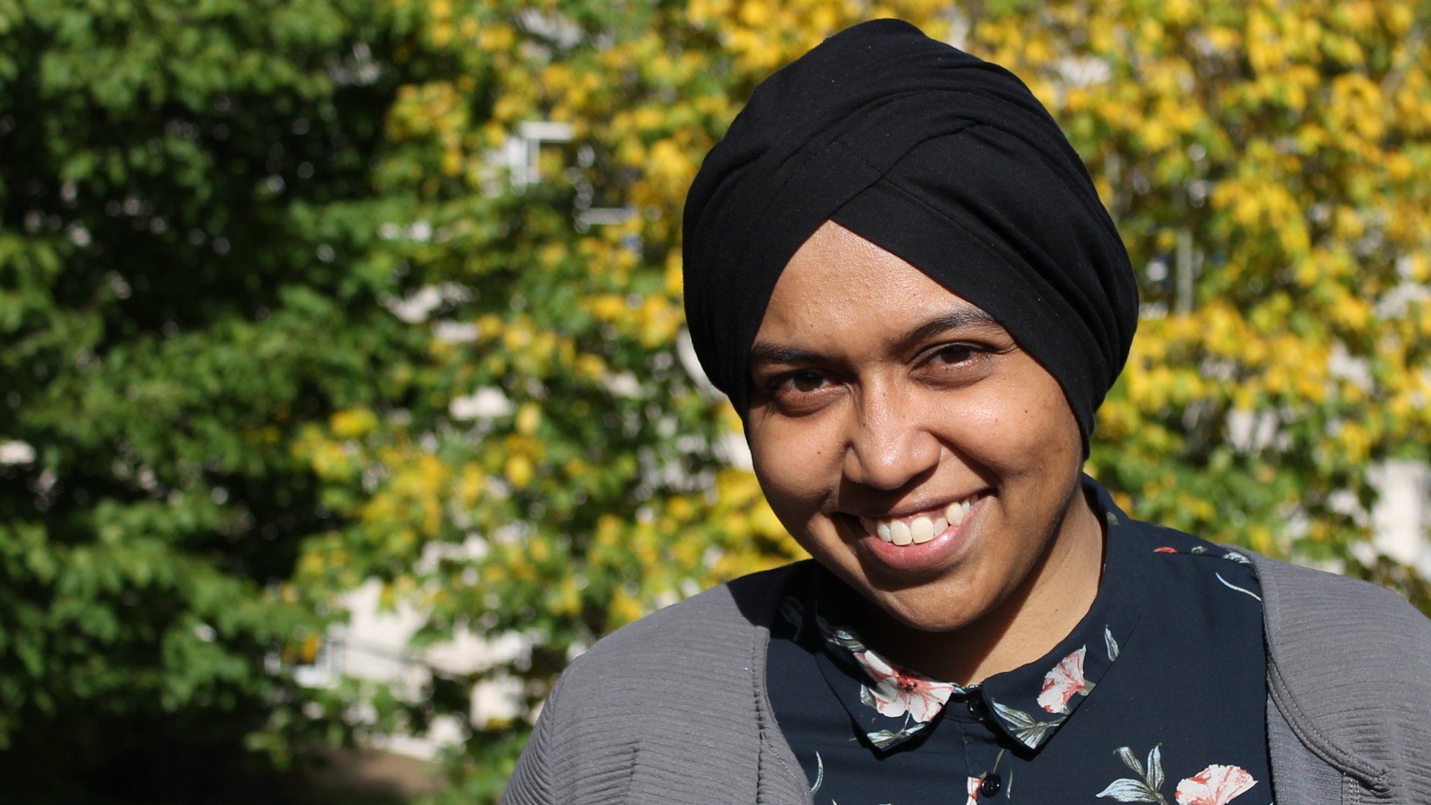 'Ramadan yn bwysicach i mi na chwarae rygbi' - BBC Cymru Fyw