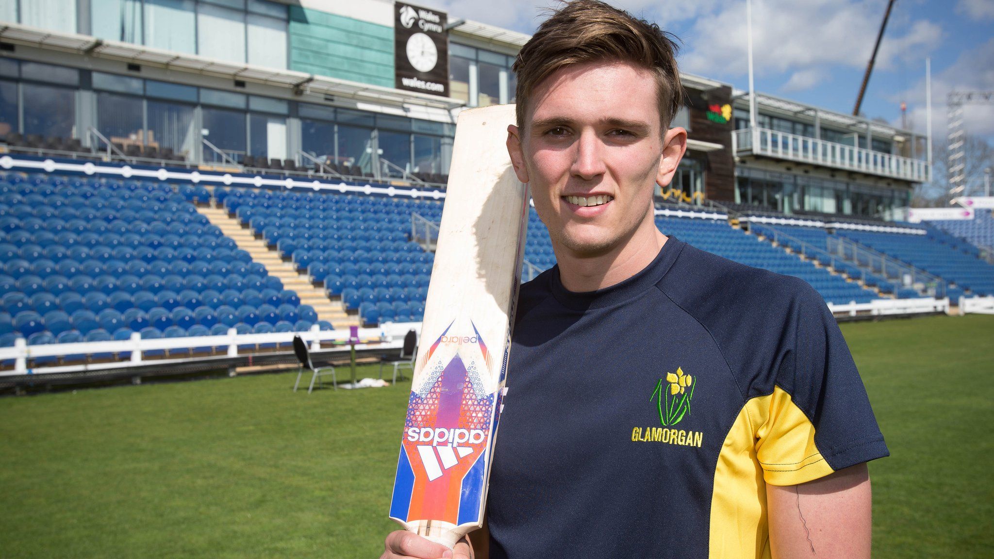 Harry Podmore: Kent sign pace bowler after he leaves Middlesex - BBC Sport