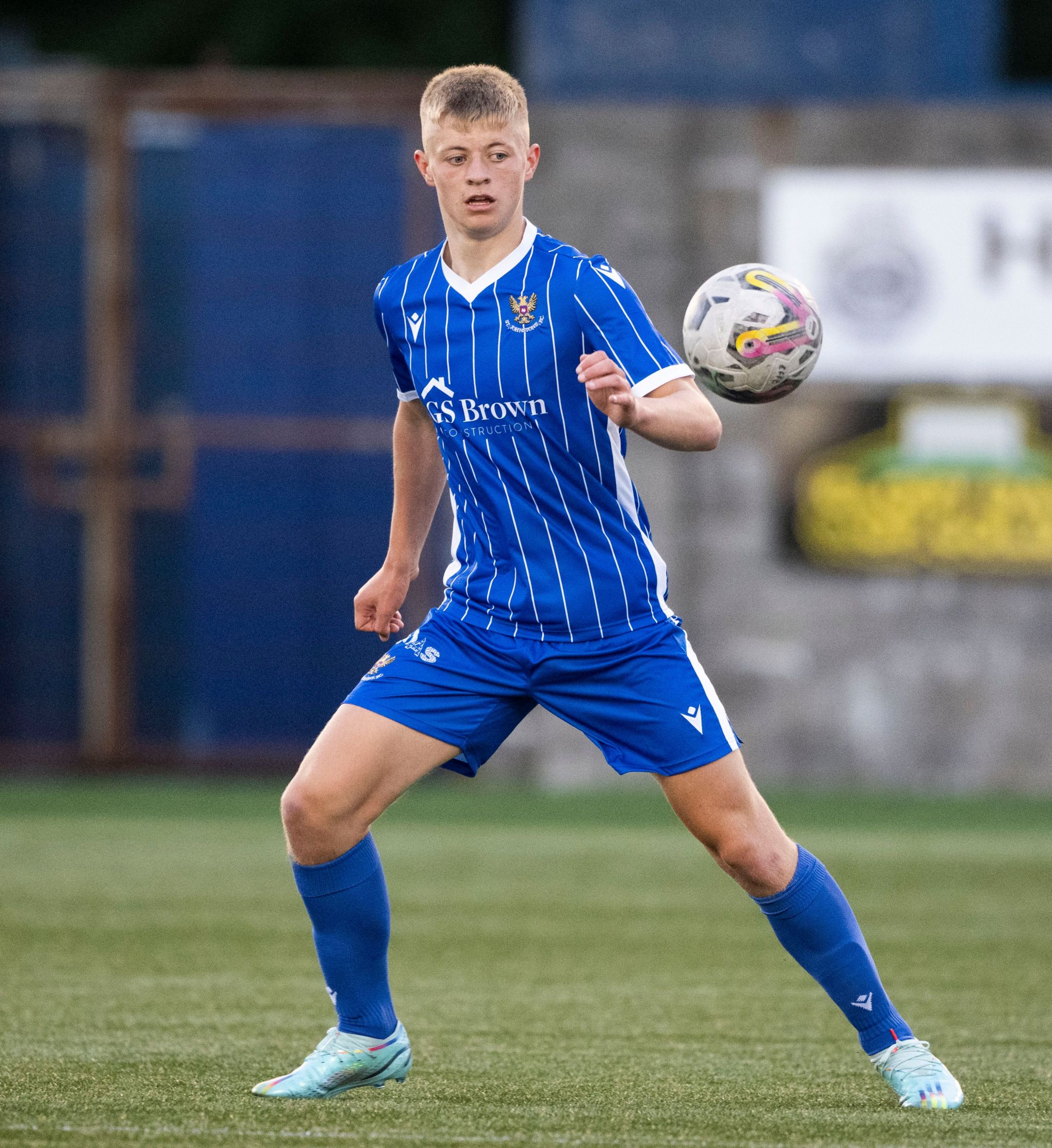 McCrystal heads out on loan - BBC Sport