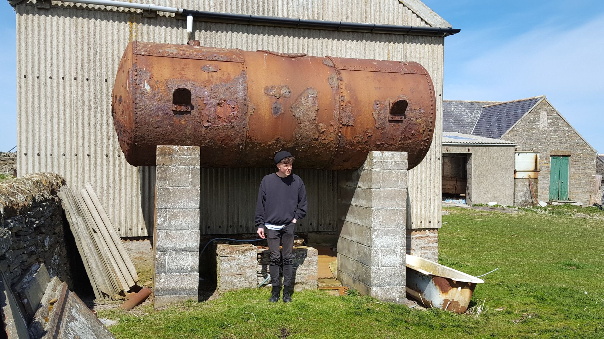 Deserted island discs: Band's surprise find on abandoned Scottish isle ...