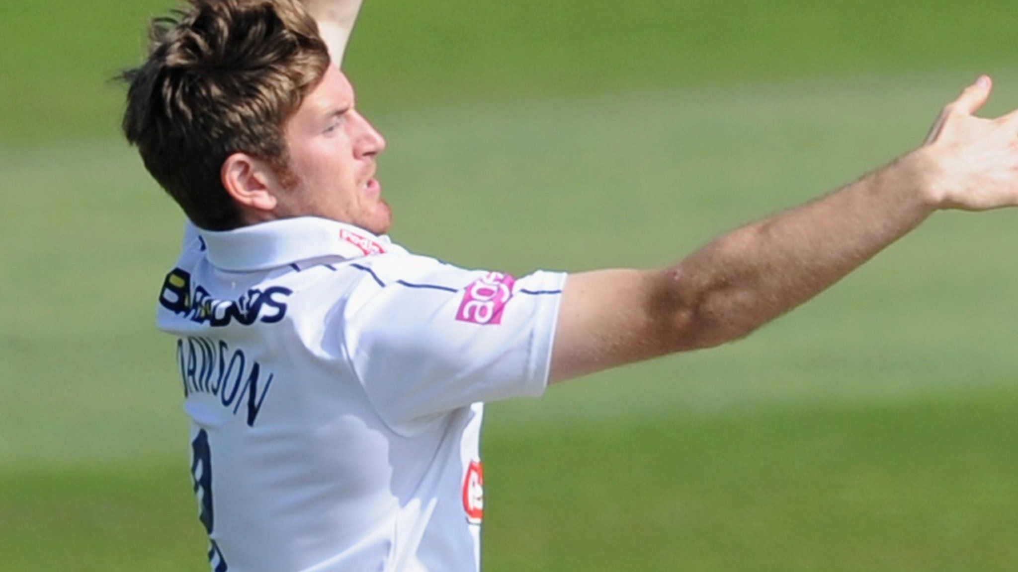 Alastair Cook: England captain available for Essex - BBC Sport