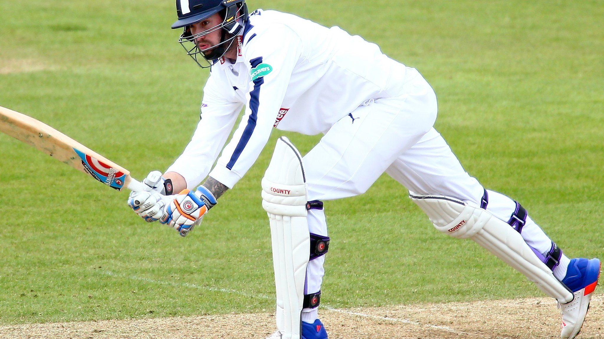 Reece Topley: Hampshire bowler ruled out for up to two months - BBC Sport