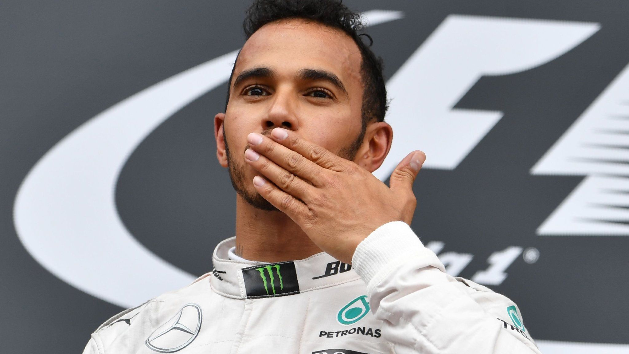 Belgian Grand Prix: Lewis Hamilton given 30-place grid penalty - BBC Sport