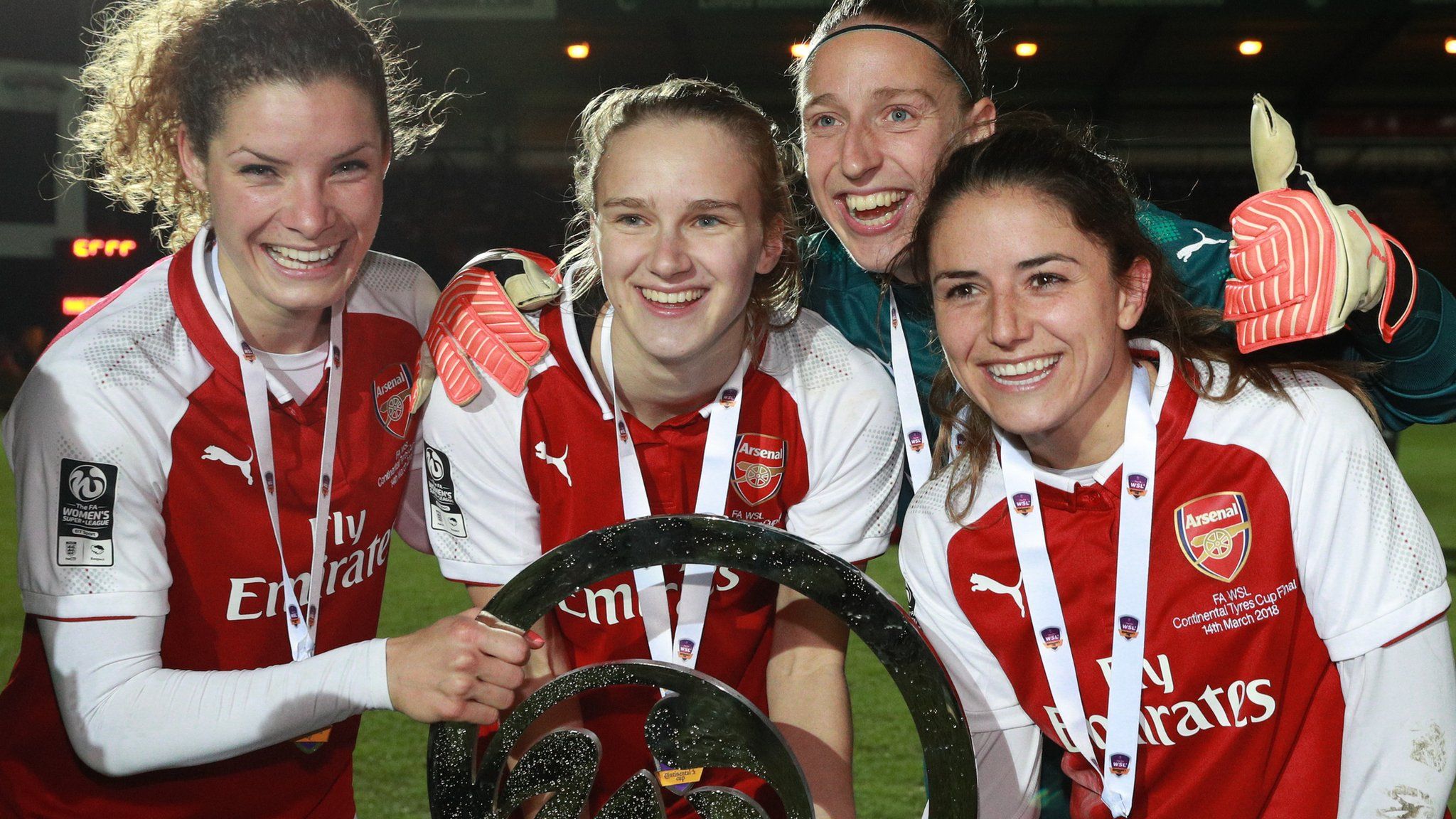 Leah Williamson: Arsenal Ladies midfielder signs new 'long-term ...