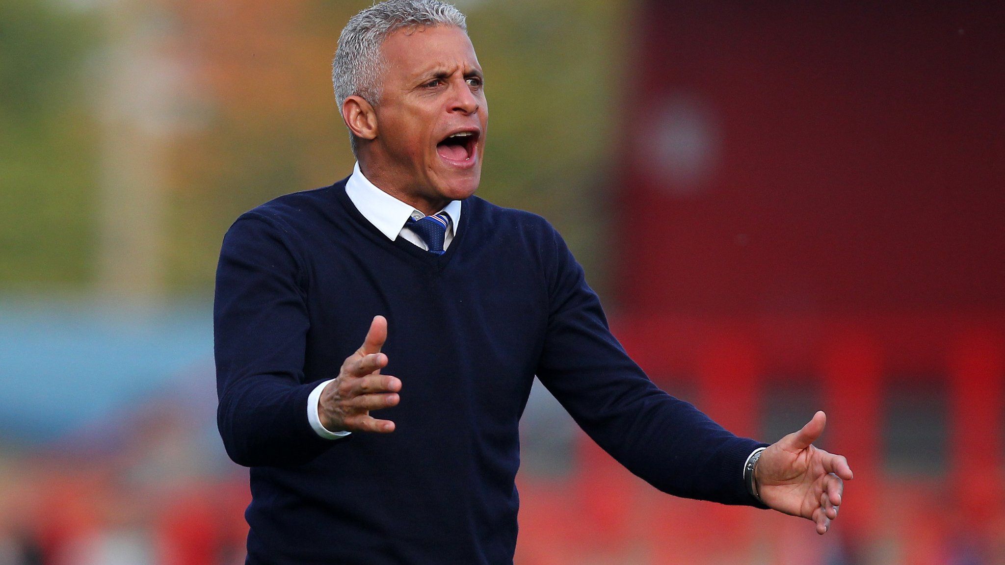 Carlisle United manager Keith Curle allows 10 players to leave - BBC Sport