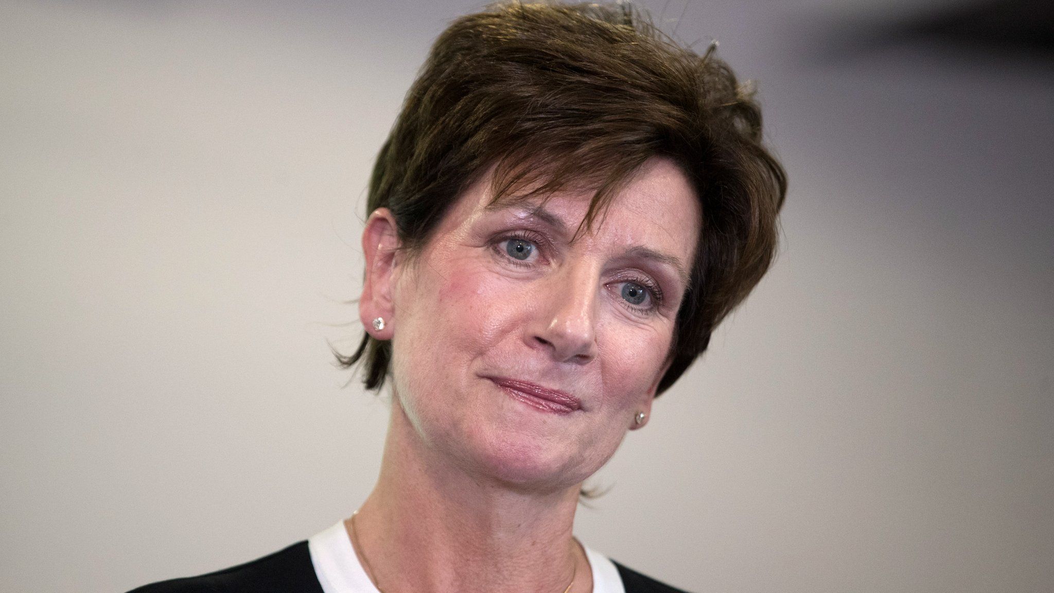 Diane James: Why I quit as UKIP leader after 18 days - BBC News