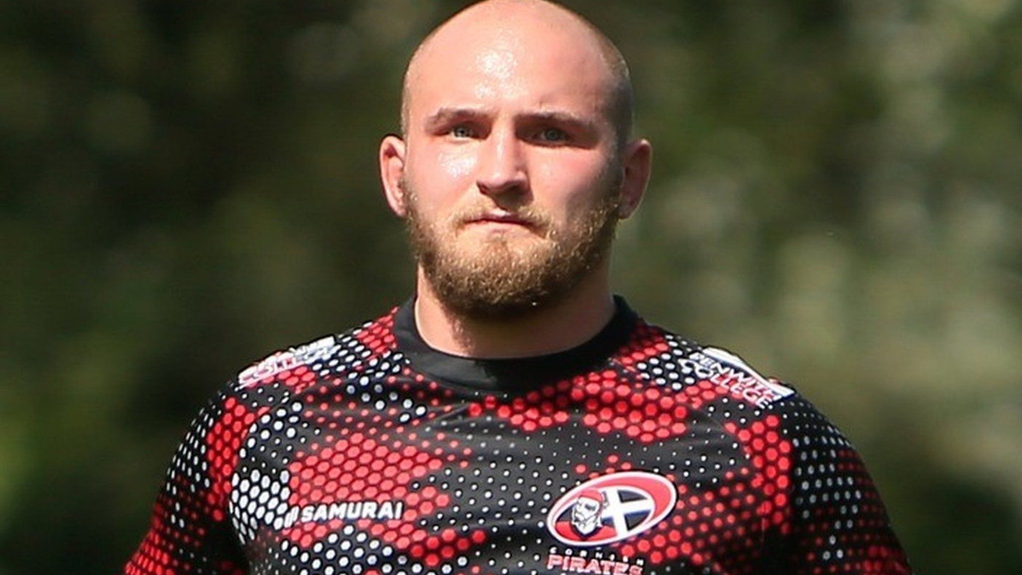 Hugh Bokenham: Cornish Pirates sign former Waratahs forward - BBC Sport