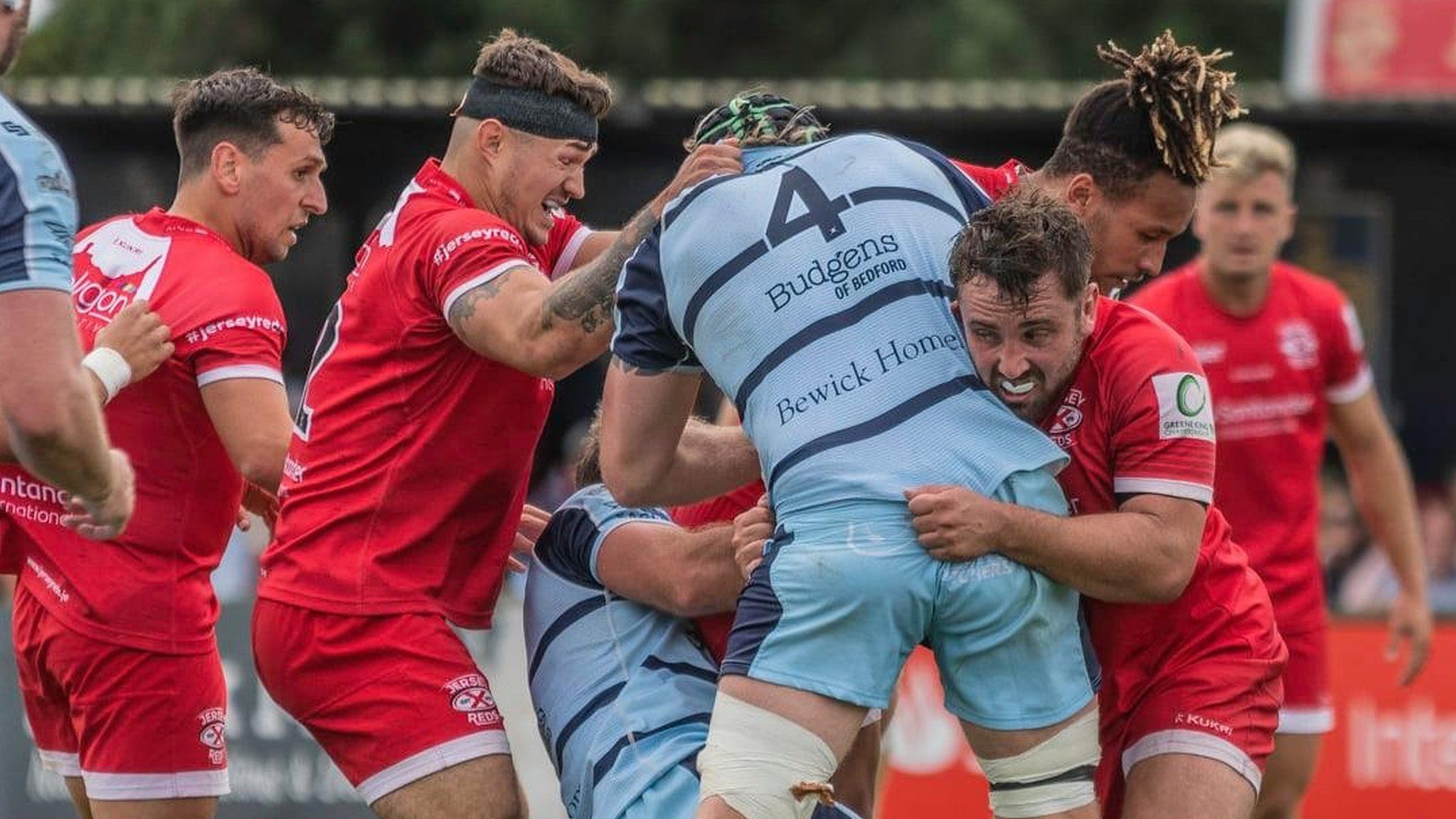Tom Everard: Jersey Reds bolster forwards with new lock - BBC Sport
