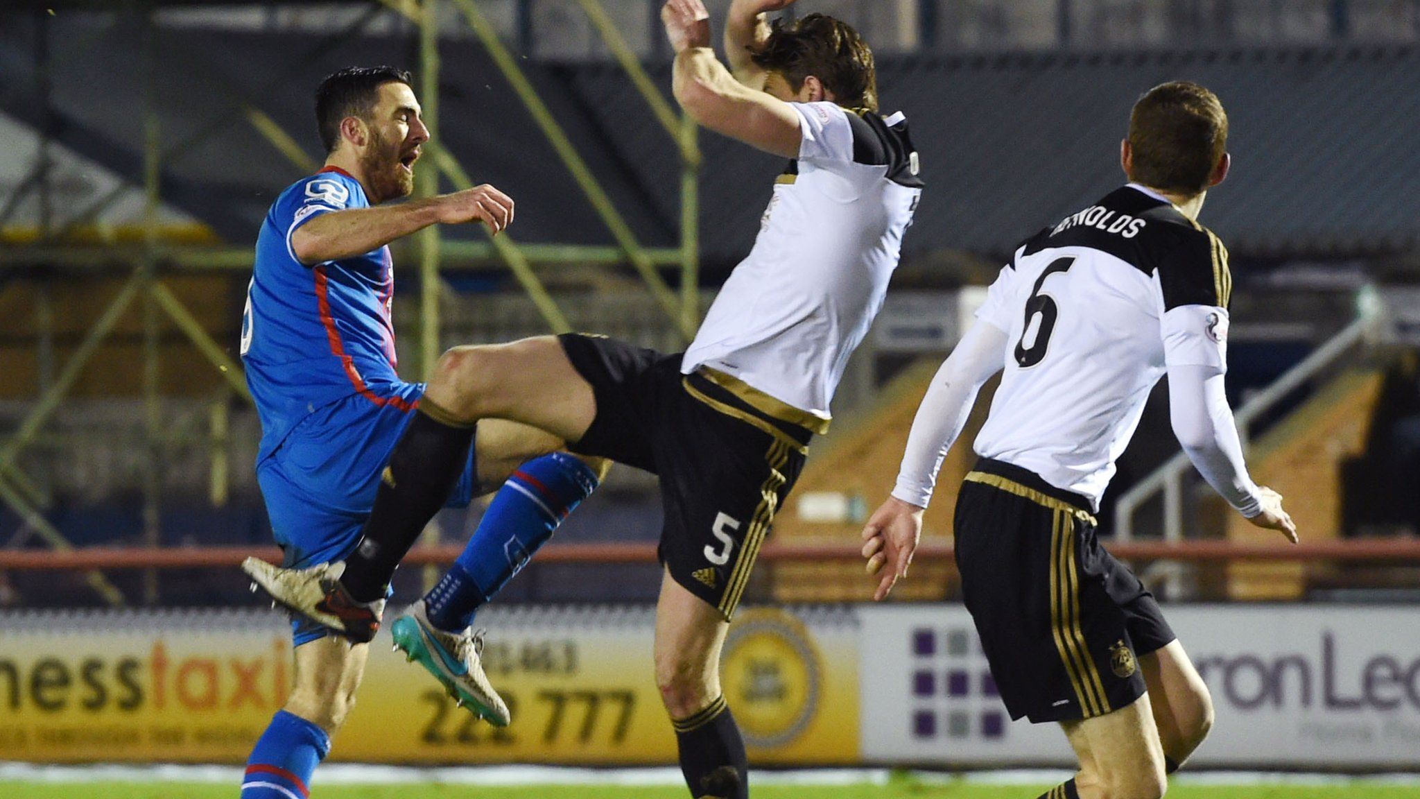 St Johnstone: Ex-Real Madrid player Julien Faubert gets trial - BBC Sport