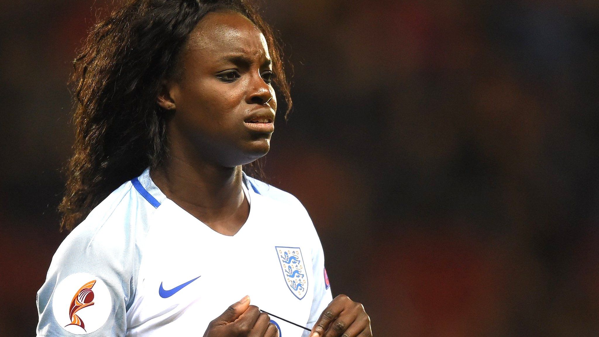 Eniola Aluko: FA sticking by Mark Sampson after 'bullying' claims - BBC ...