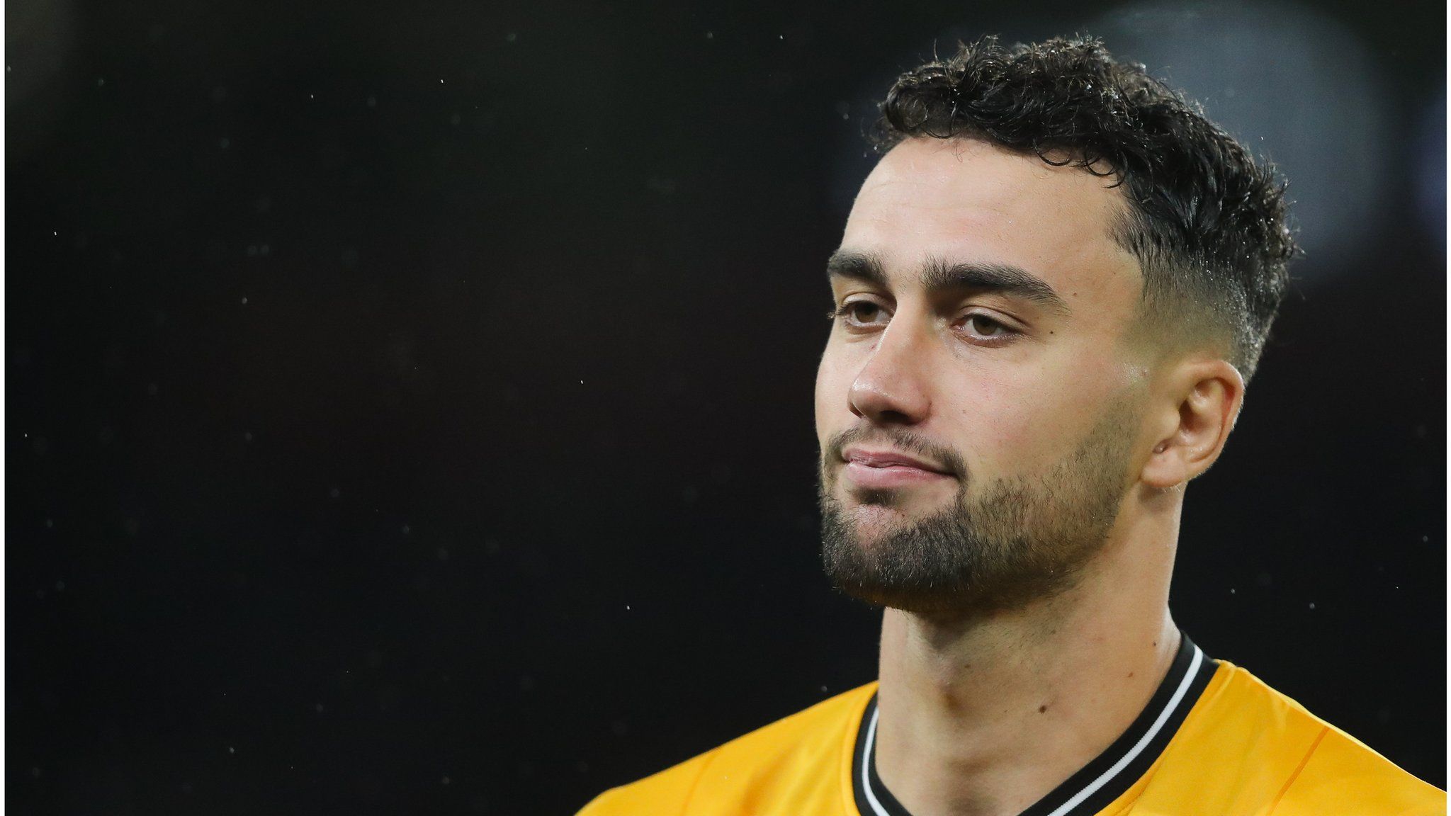 Wolverhampton footballers hand out Christmas gifts at SEND school - BBC ...