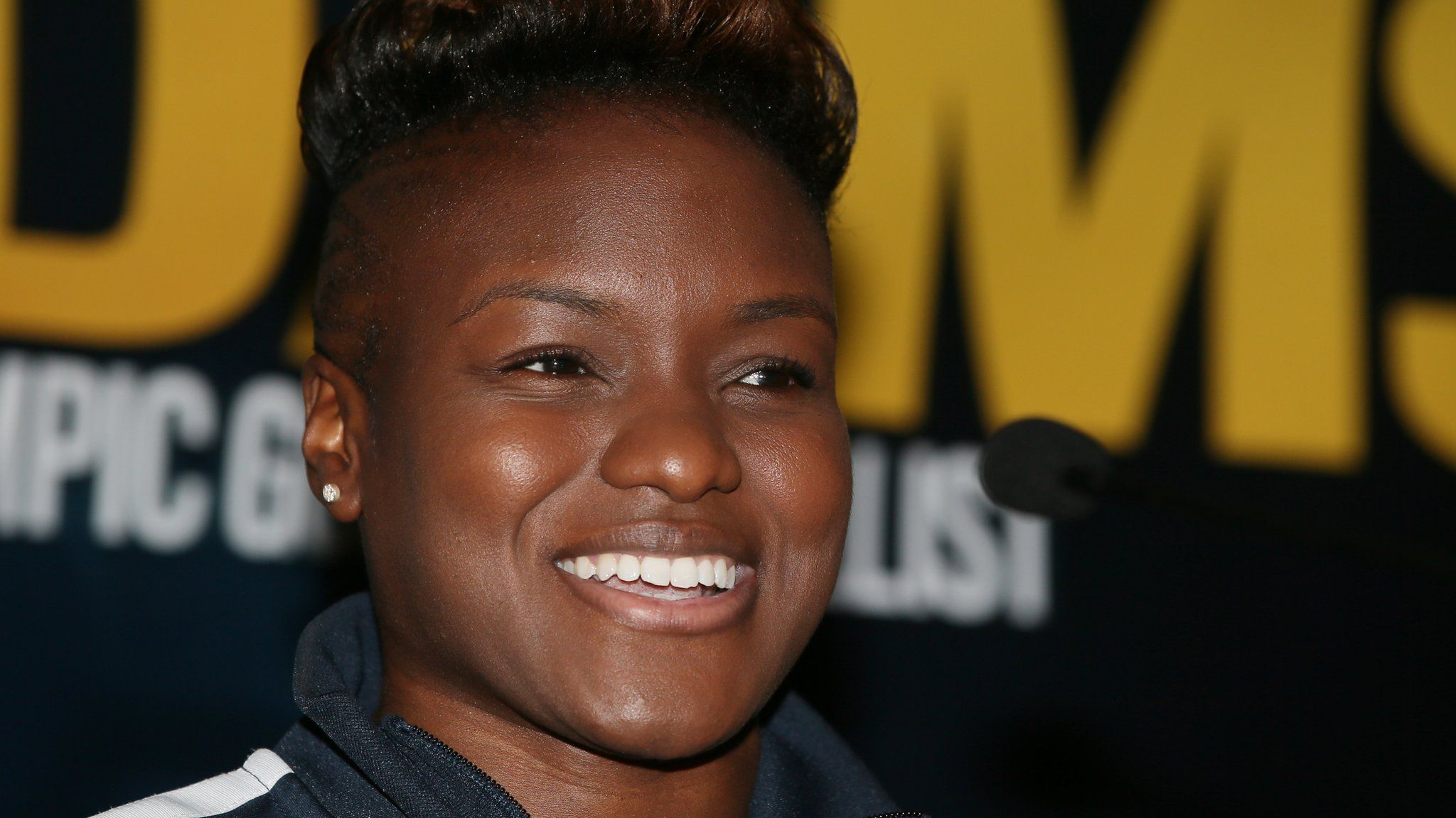 Nicola Adams has belief in trainer Virgil Hunter - BBC Sport