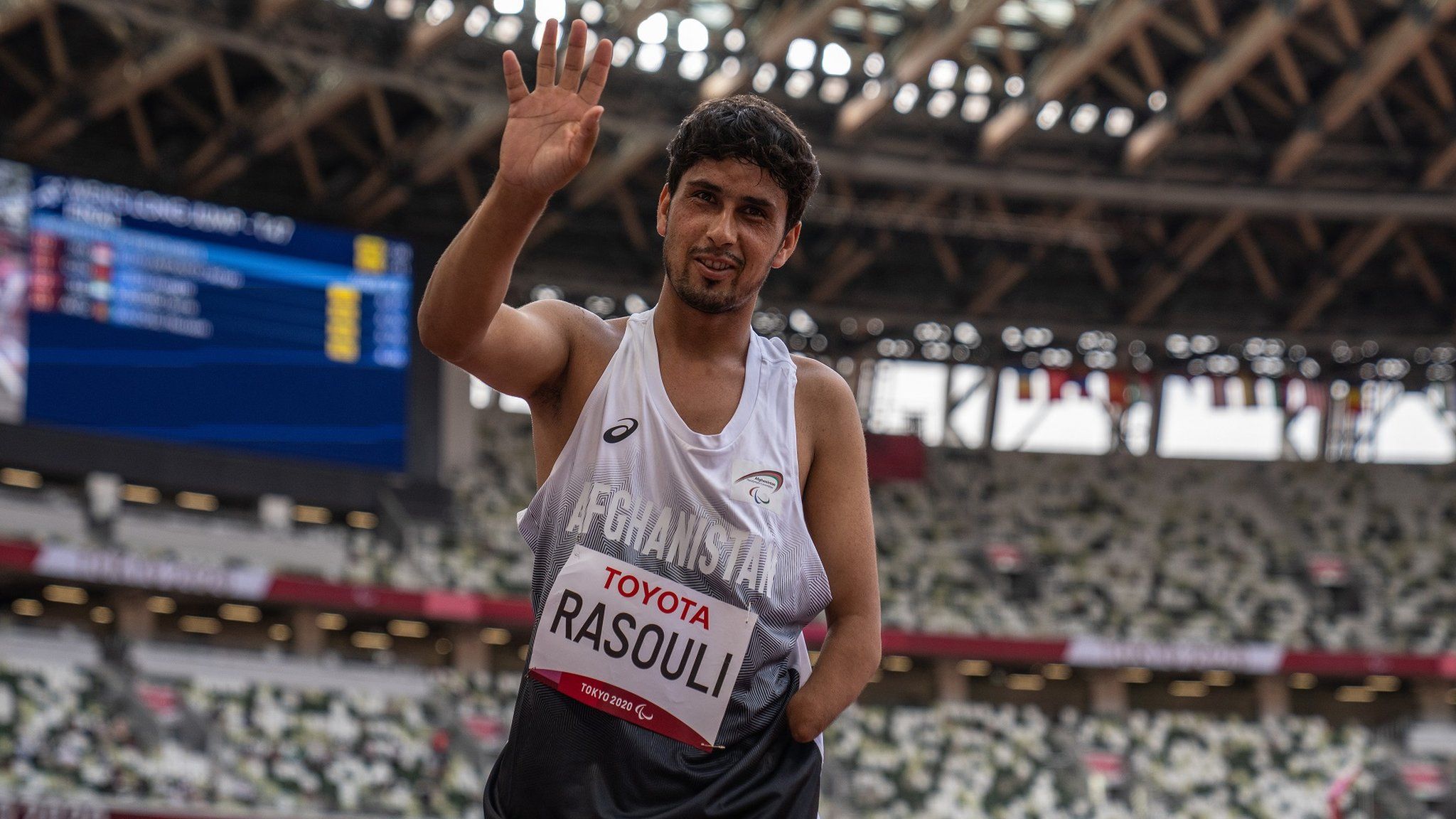 Tokyo 2020: China's armless swimmer Zheng Tao dominates with four golds ...
