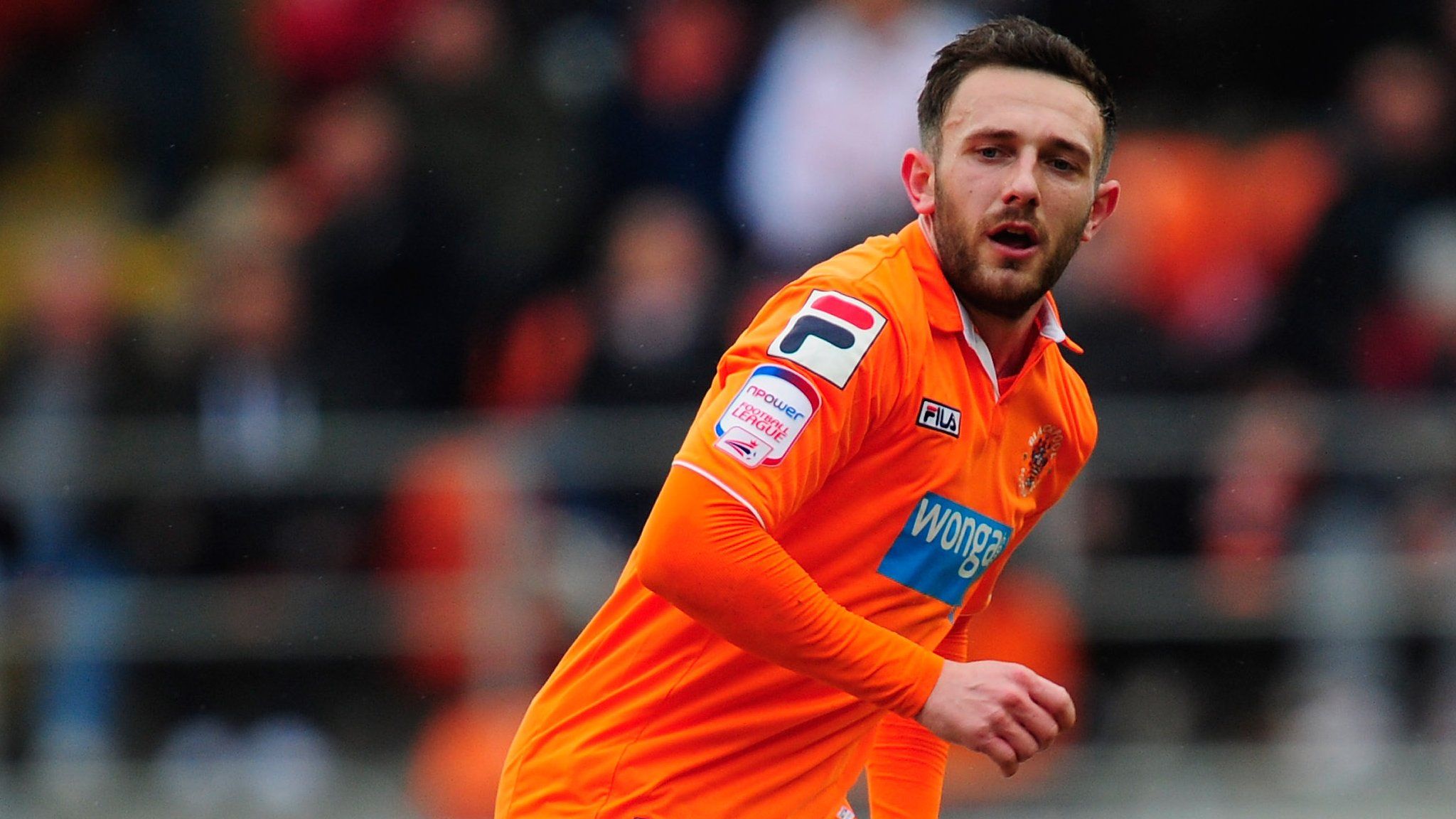 Neal Eardley: Lincoln City sign ex-Wales international after ...