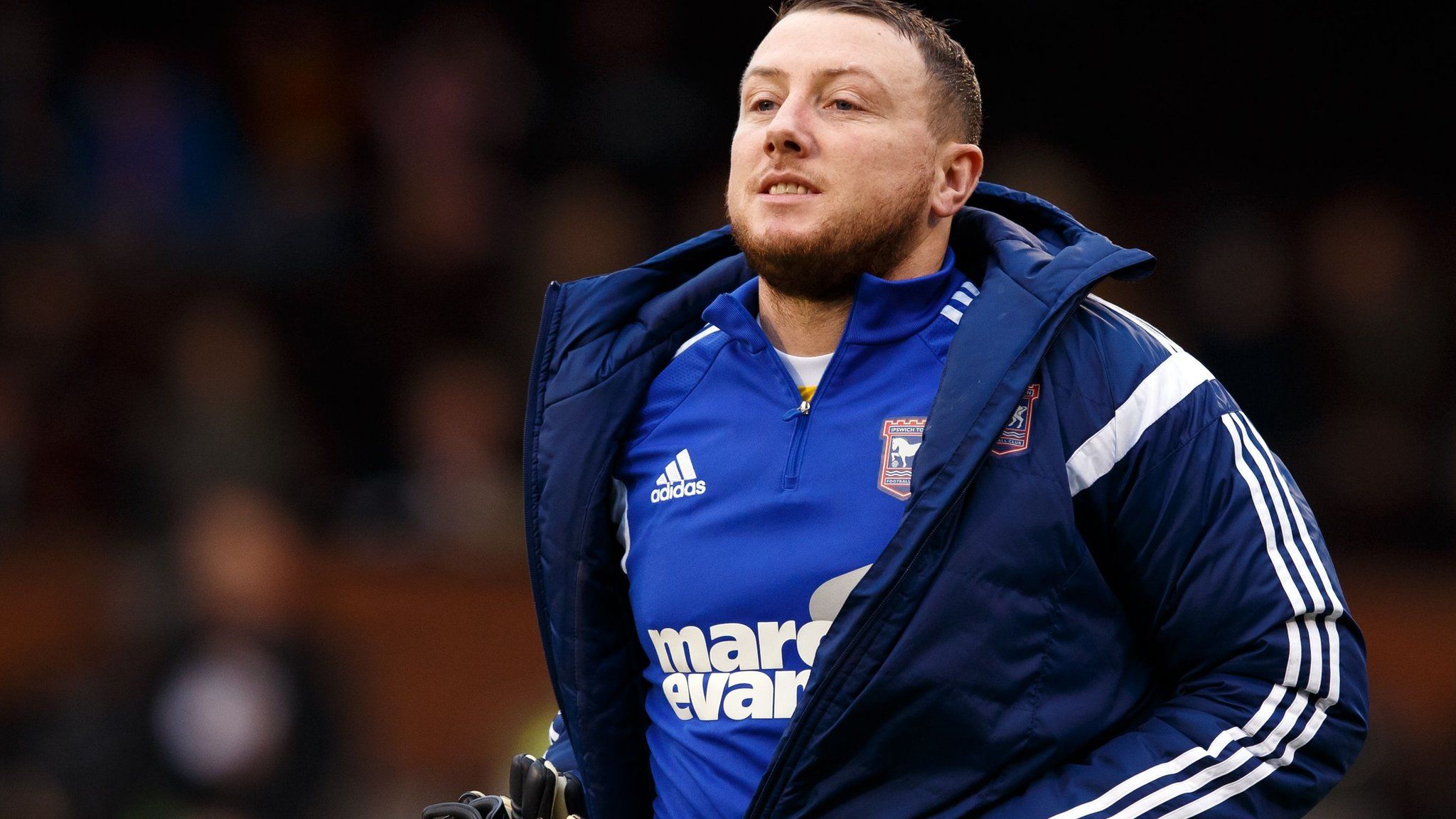 Paddy Kenny joins Northampton Town as player-goalkeeper coach - BBC Sport