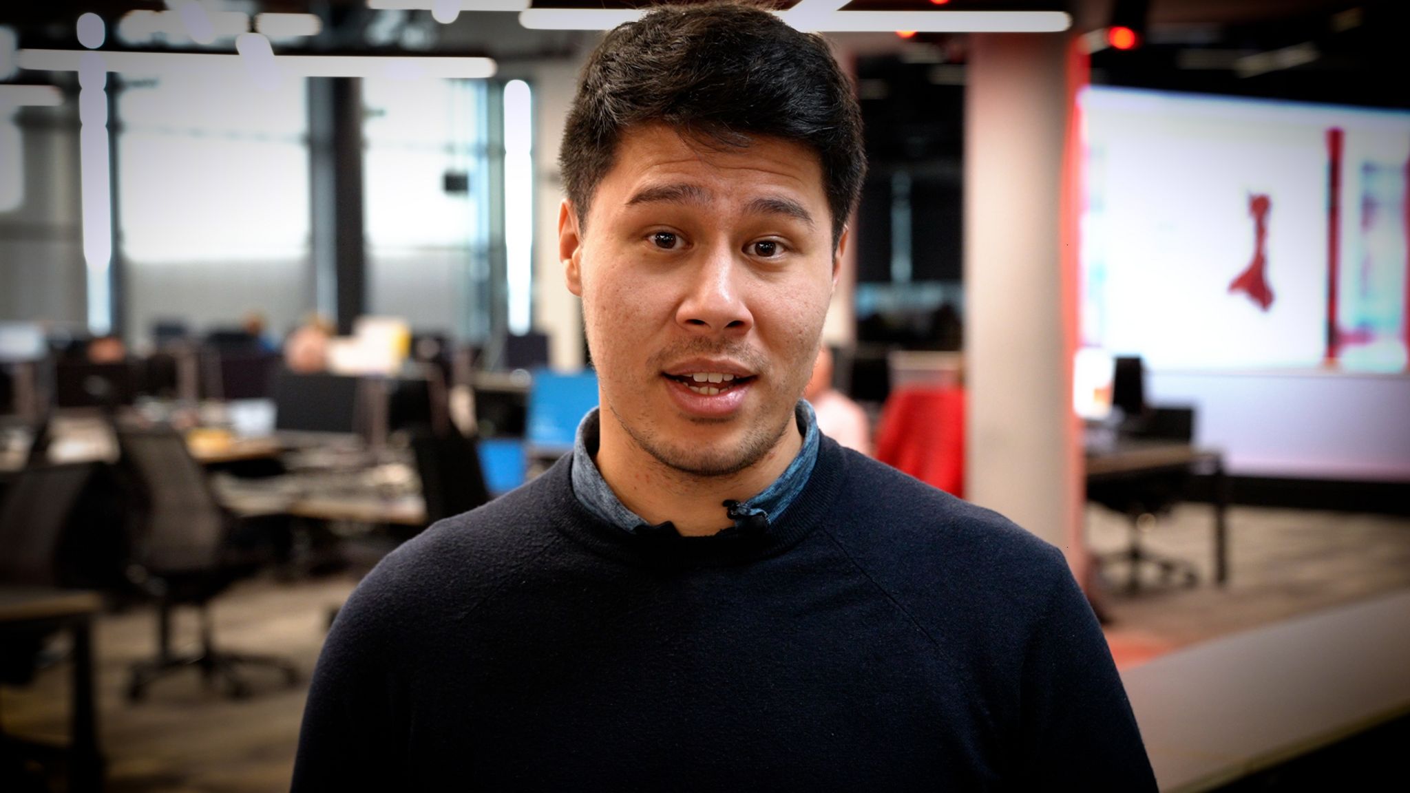 Undeb athrawon yn gohirio streic wedi cynnig newydd - BBC Cymru Fyw