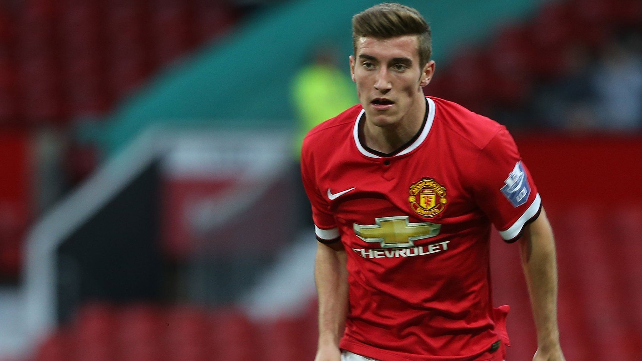 Oxford United: Chris Maguire agrees new deal and Joe Rothwell signs ...